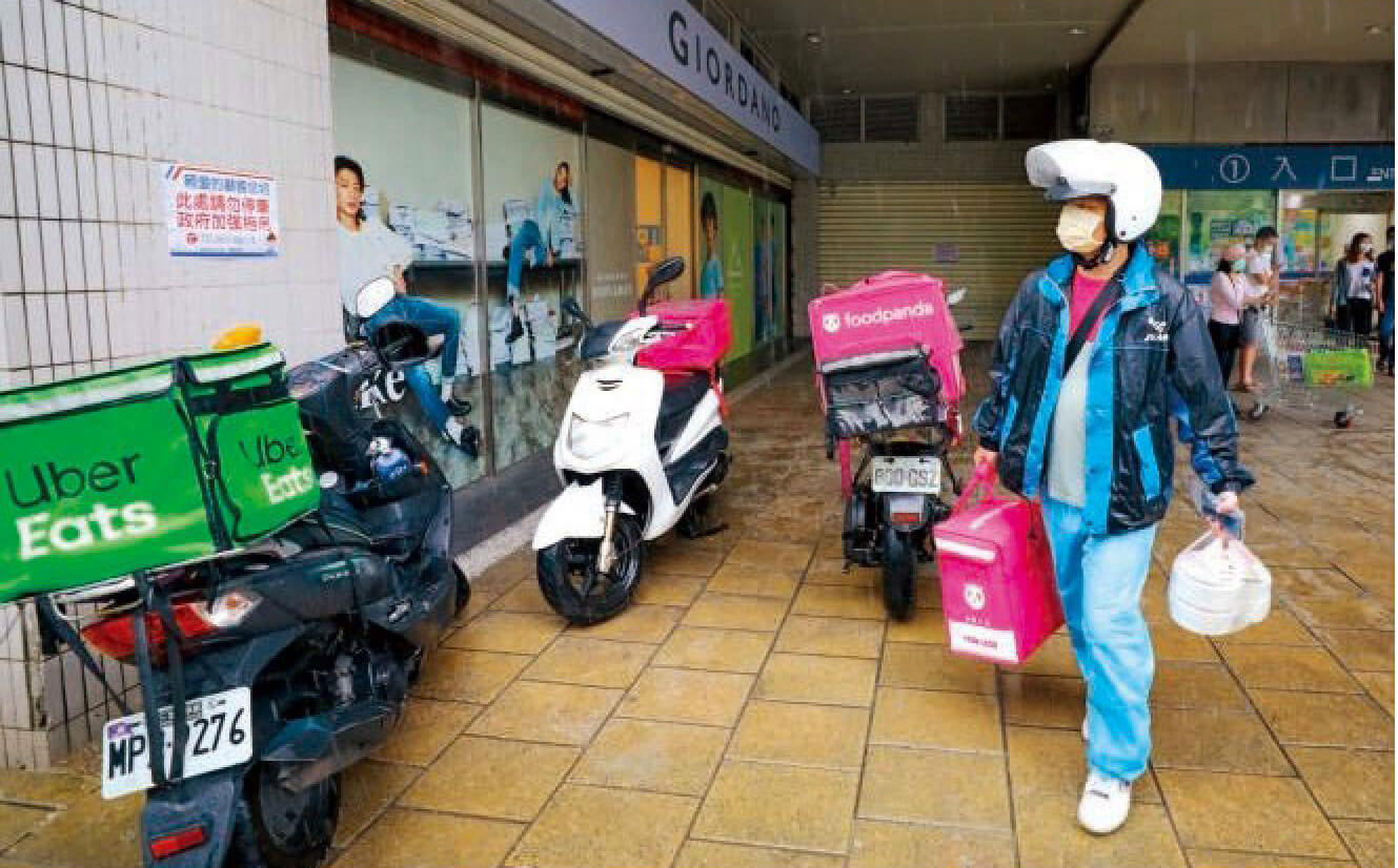 Uber Eats併foodpanda喊卡 統一、酷澎出手有機會撿便宜？ | Hami書城。快讀